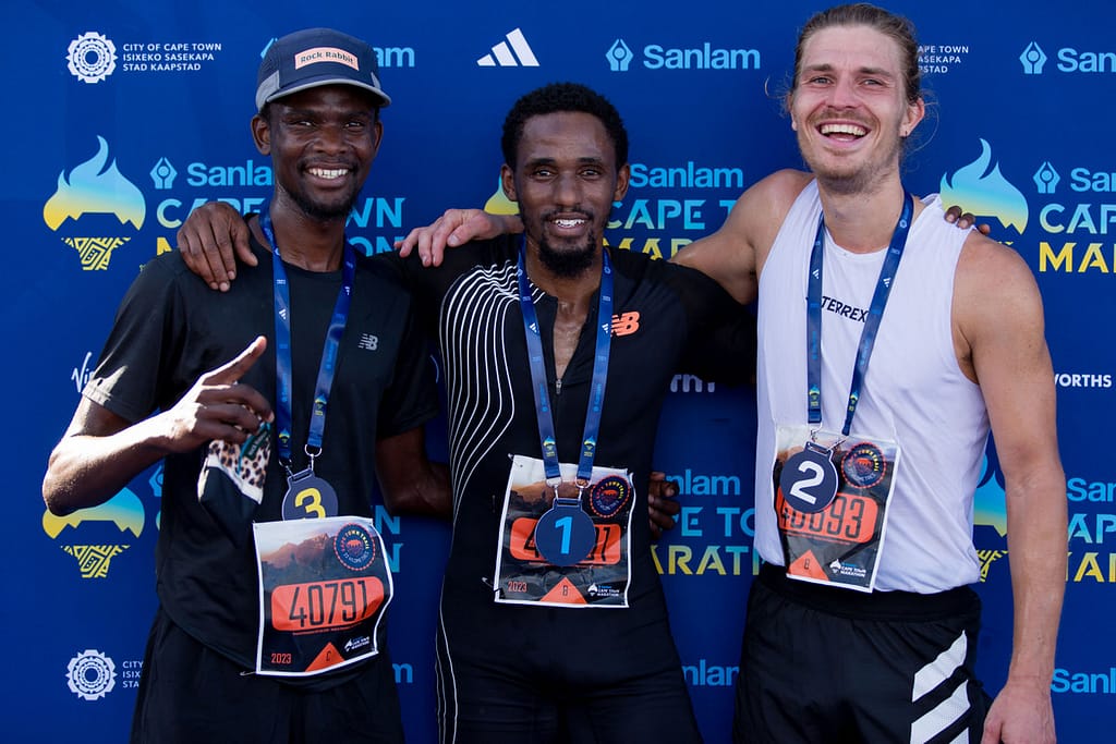 Samantha Reilly Wins 2023 Cape Town Trail Marathon | Sanlam Cape Town ...
