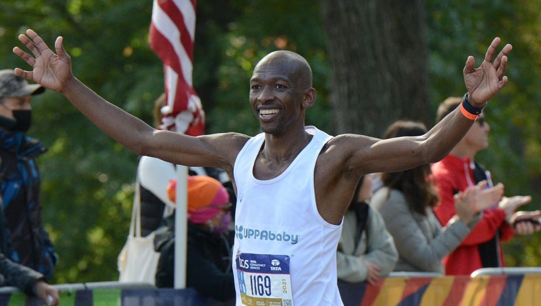 Trail Runners Revel in Sanlam Cape Town Marathon Crowds | Sanlam Cape ...